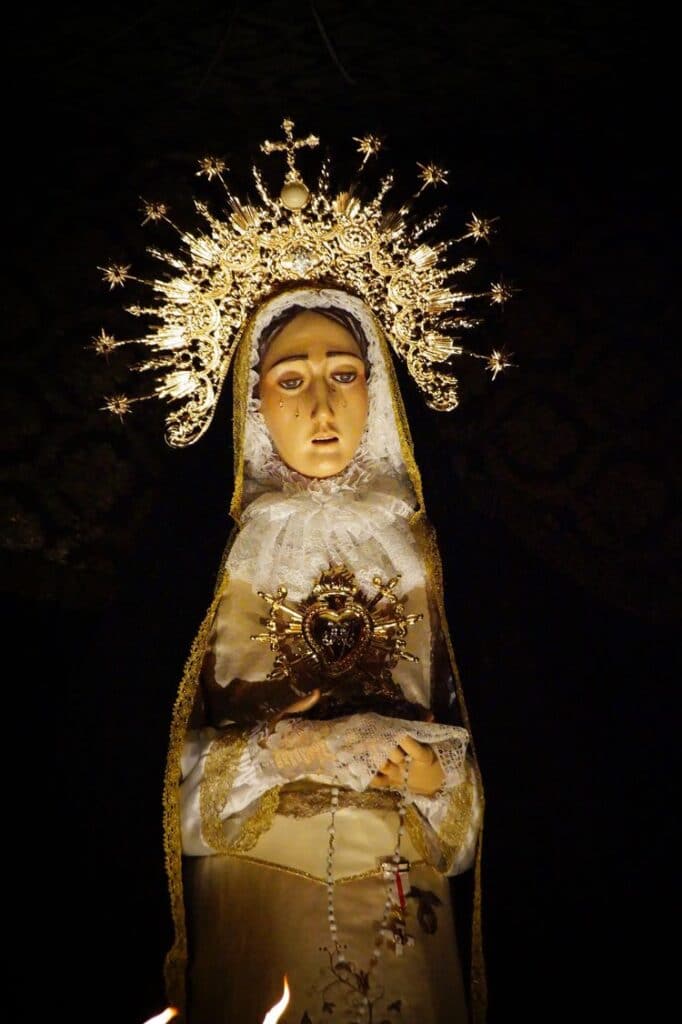 HISTORIA DE LA VIRGEN NUESTRA SEÑORA DE LA SOLEDAD